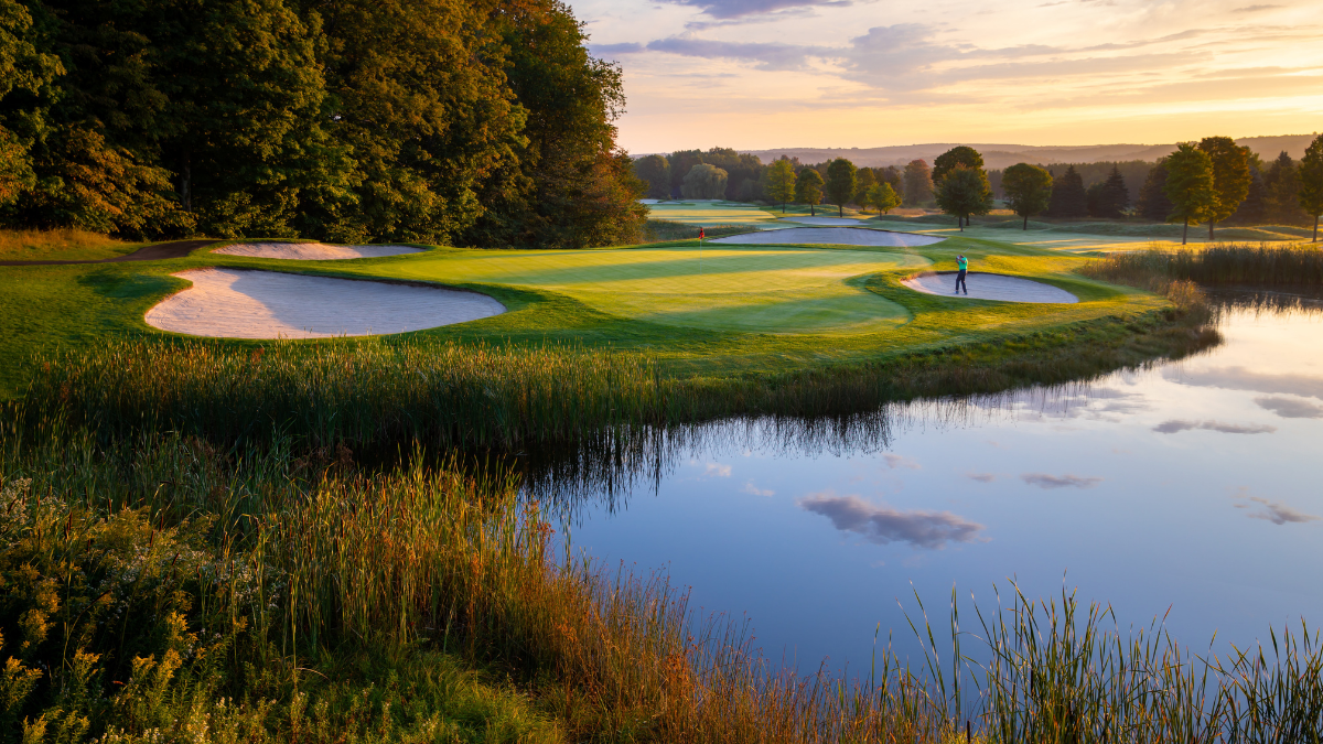A Golf Outing Planning Guide for Novices - Midwest Meetings